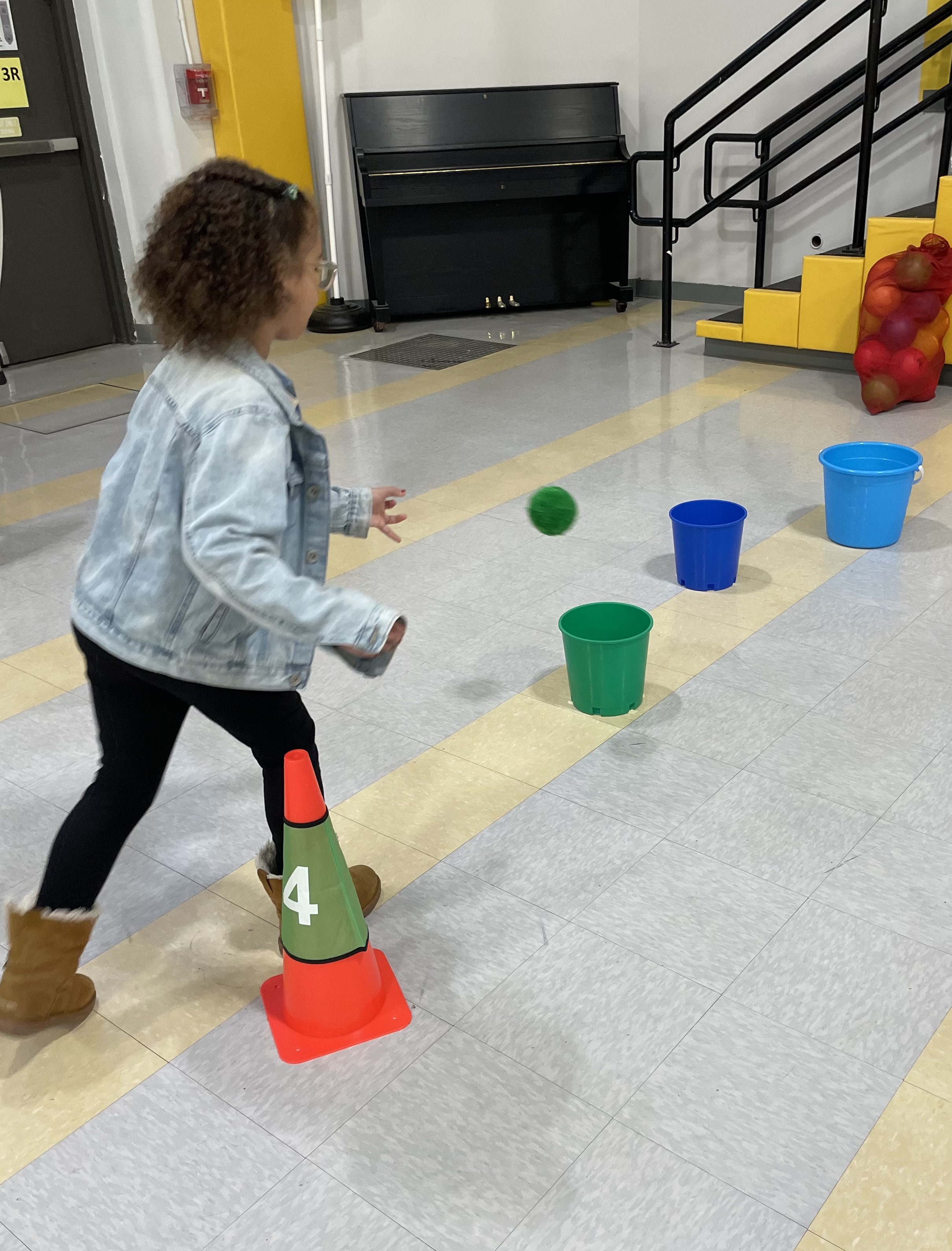 Throwing Underhand and Overhand – The School of Creativity and ...